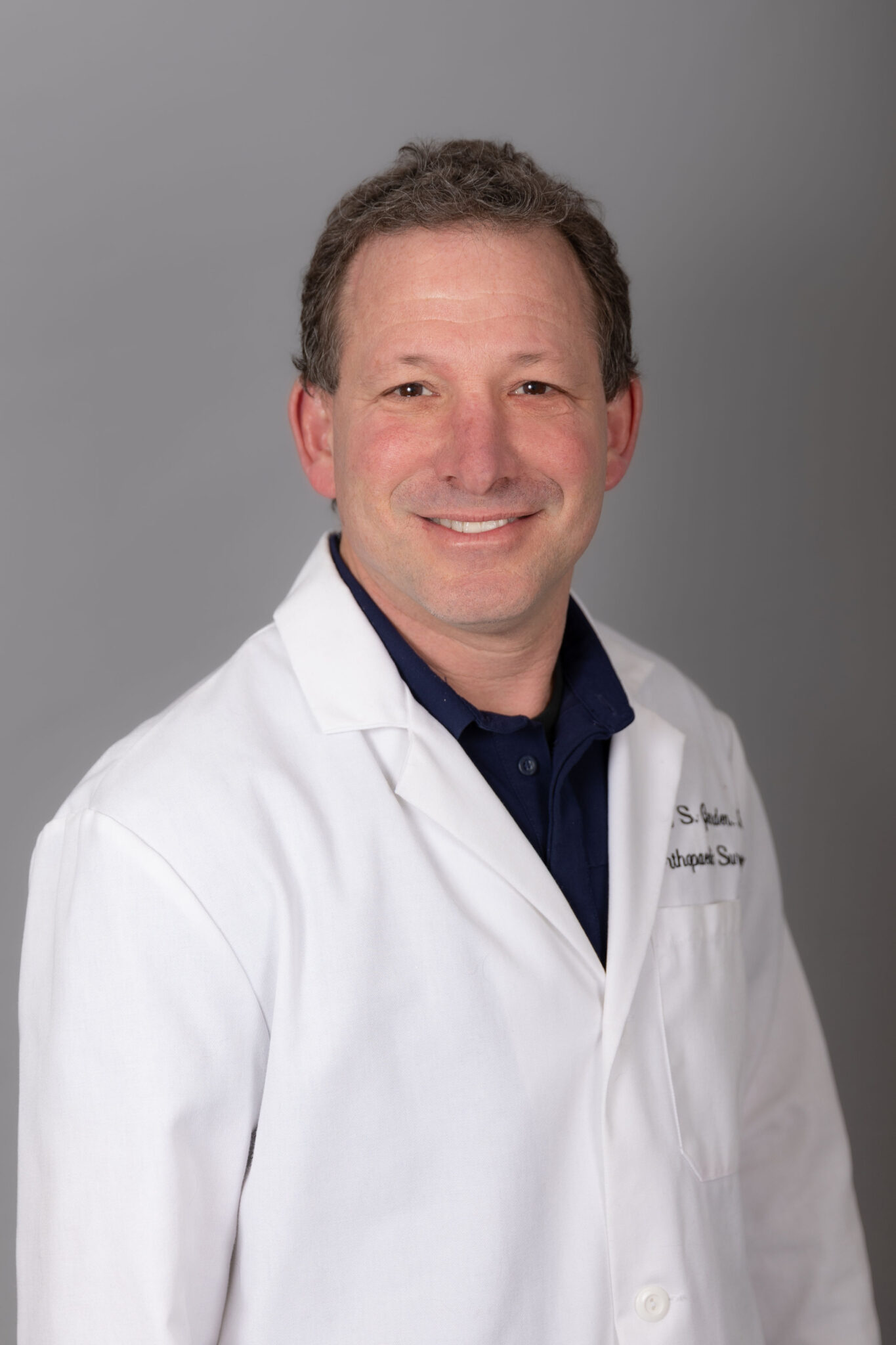 Mitchell Garden, MD | Orthopaedic Spine Surgeon