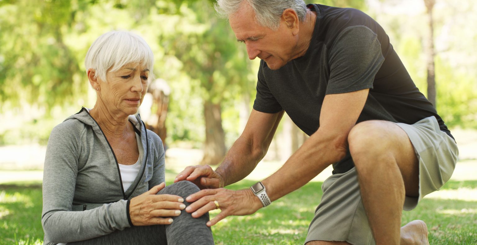 Key Signs You May Need a Knee Replacement | VOSCT